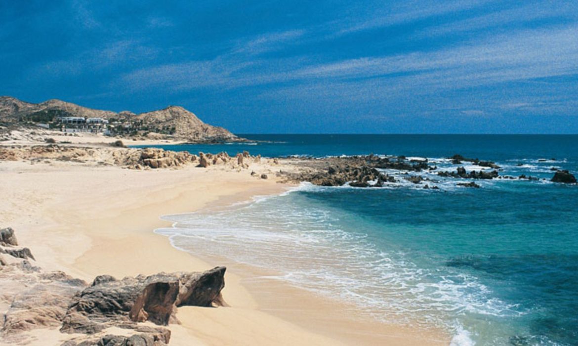 Enumeran la lista de las cinco playas más emblemáticas de Los Cabos ...